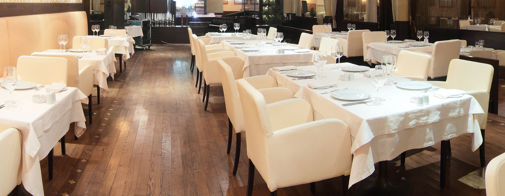 Tablecloths Size Guide for Table Linens - Economy Linen and Towel Service